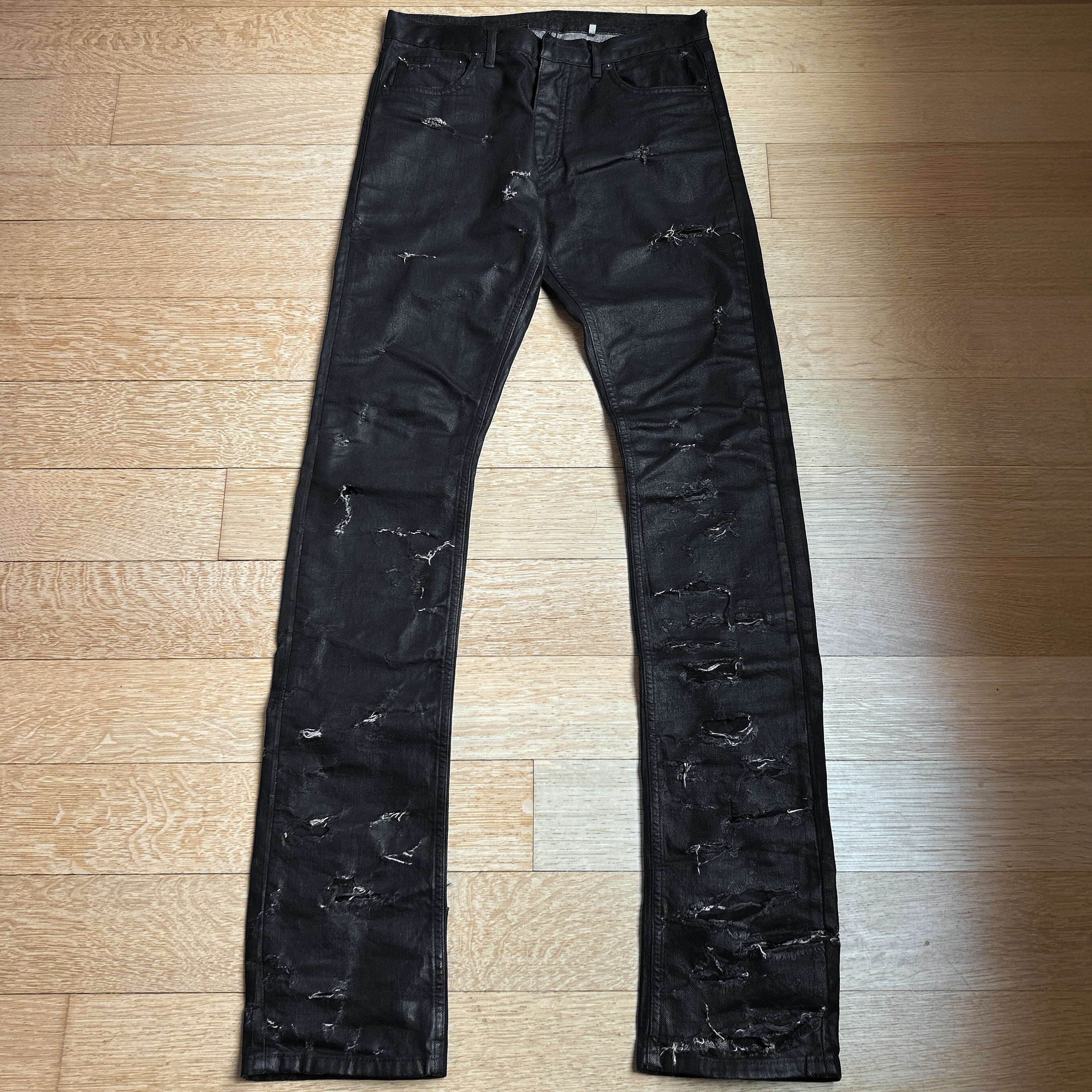 SS04 Dior by Hedi Slimane “Strip” Distressed Waxed Jeans – goatskn